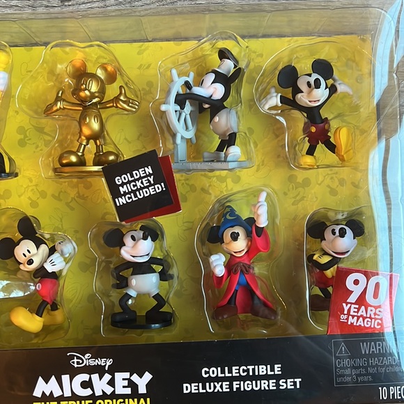 Disney | Toys | Disney Mickey The True Original Collectible Deluxe ...